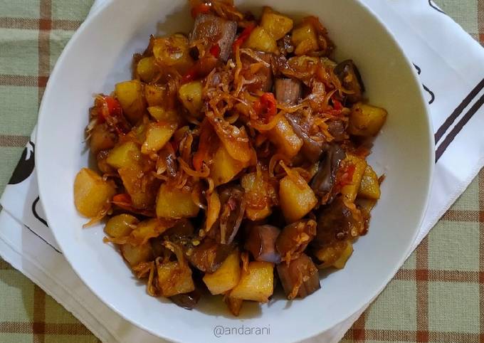 Resep Oseng Terong Kentang Teri oleh andarani - Cookpad