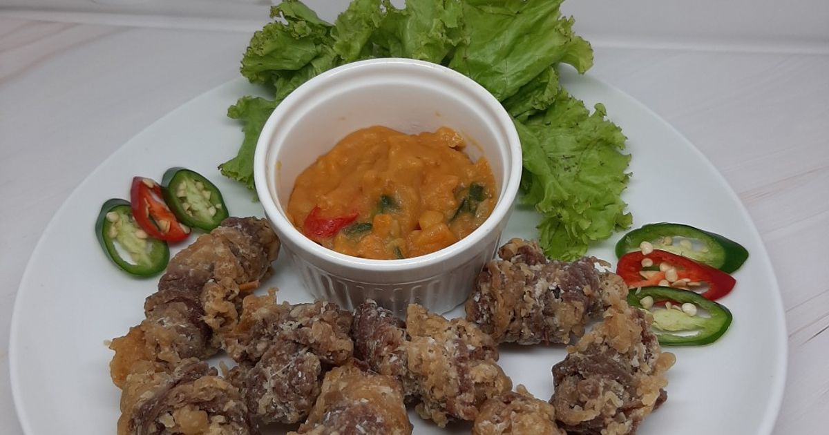Resep Daging Gulung Goreng Crispy Saus Telur Asin oleh Alifah Lestari ...