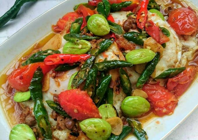 Resep Tauco telor ceplok oleh Selene Cake - Cookpad