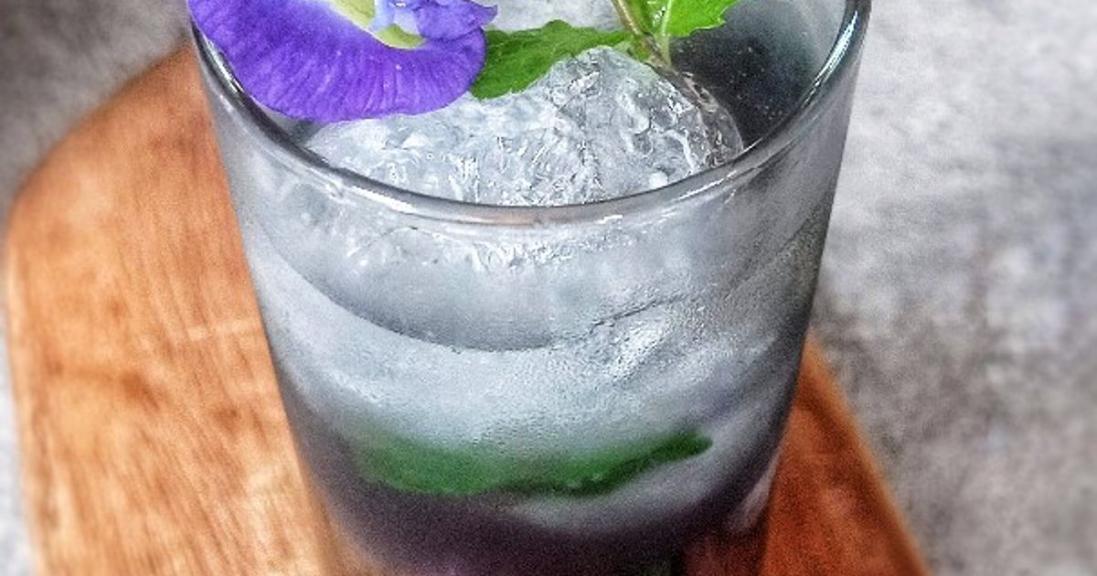 Resep Es Bunga Telang Mint oleh Nayirotul Faiqoh - Cookpad