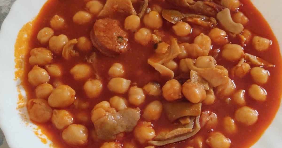 manitas de cerdo con chorizo y garbanzos - 22 recetas caseras- Cookpad