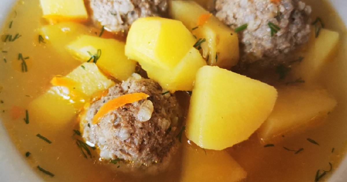 220 egyszerű és finom húsgombóc leves recept - Cookpad receptek