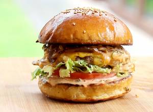 Resep burger rumahan: Sederhana, enak, dan praktis!