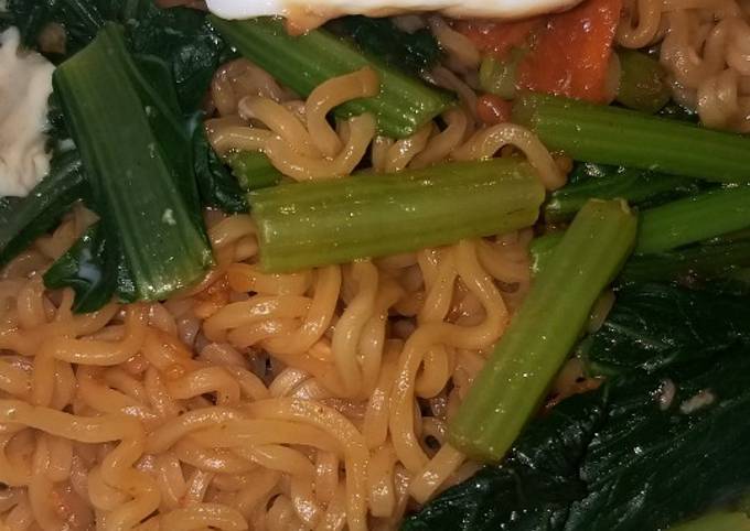 Resep Indomie ala WARKOP oleh Risma Kusuma Dewi - Cookpad
