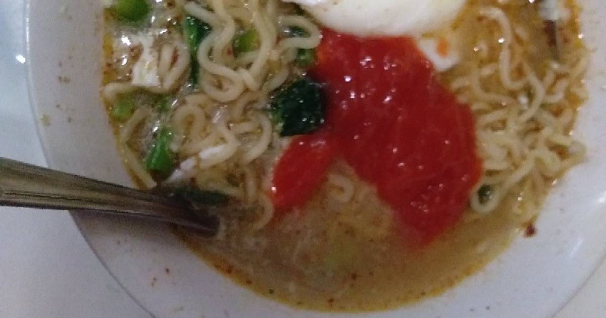 Resep Indomie rebus oleh Miaa🌼🌸 - Cookpad