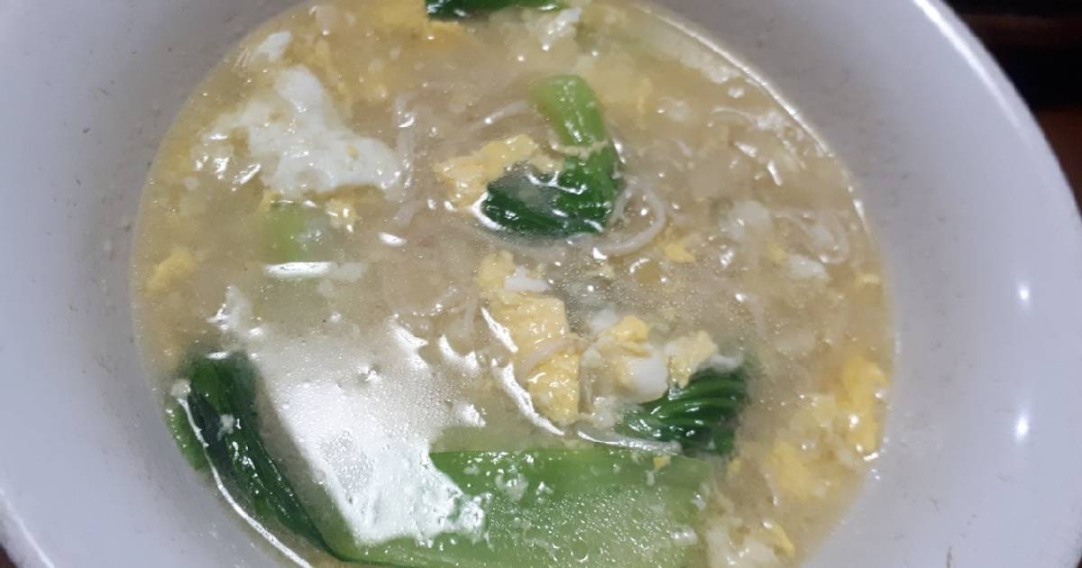 Resep Sup Jamur Enoki telur oleh Lovelylune Anna - Cookpad