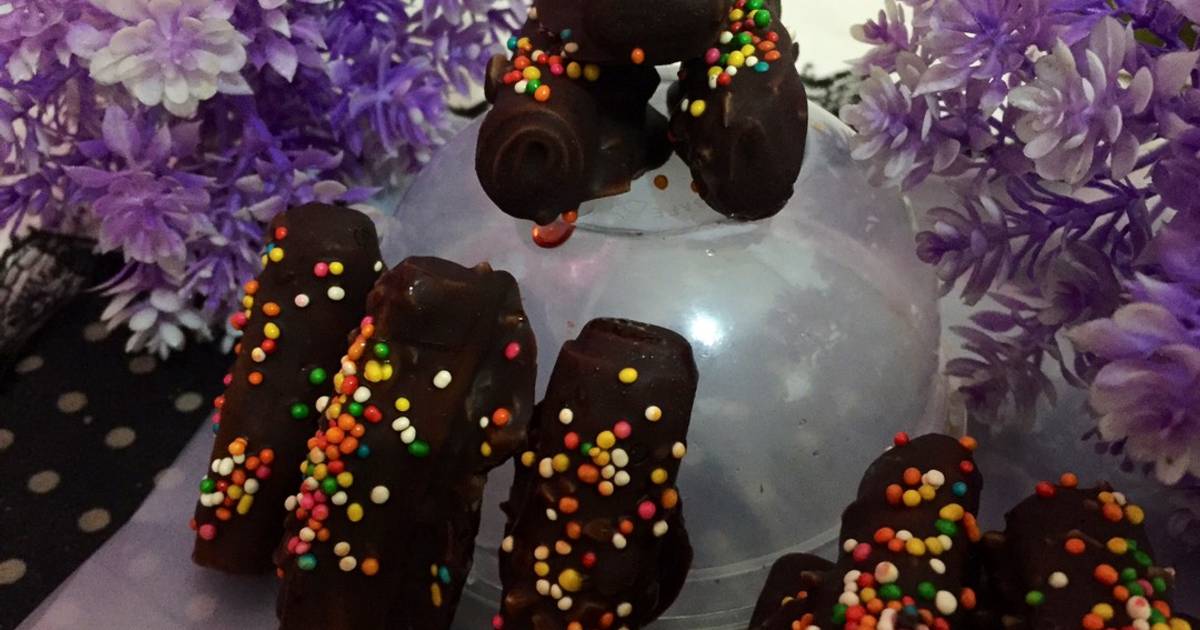 Resep Coklat kacang stik pangsit oleh ira.pricillia - Cookpad