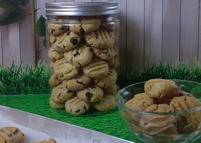 Resep Soft Chocochip Cookies oleh Lina Subrata - Cookpad