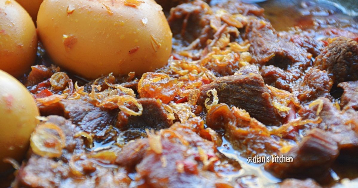 Resep Krengsengan Daging & Telur (Khas Surabaya) oleh • dian's kitchen ...