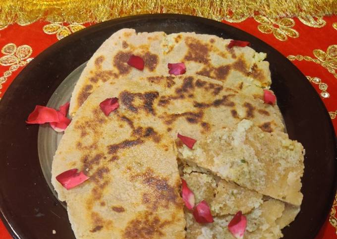Khasta roti Recipe by Sangita Kalra - Cookpad