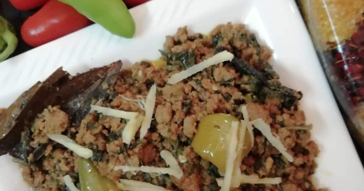 Palak Qeema Recipe by Nazia Qureshi - Cookpad