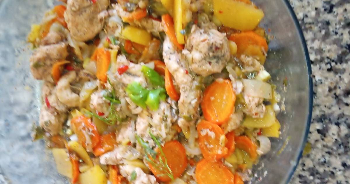 Pollo sudado con vegetales Receta de Jessie Medina- Cookpad