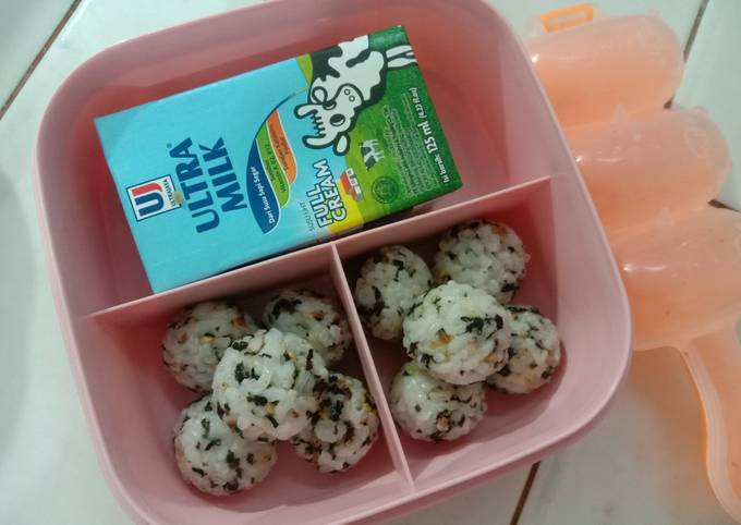 Resep Bola Nasi Bekal Sekolah oleh Nisa Halimah - Cookpad