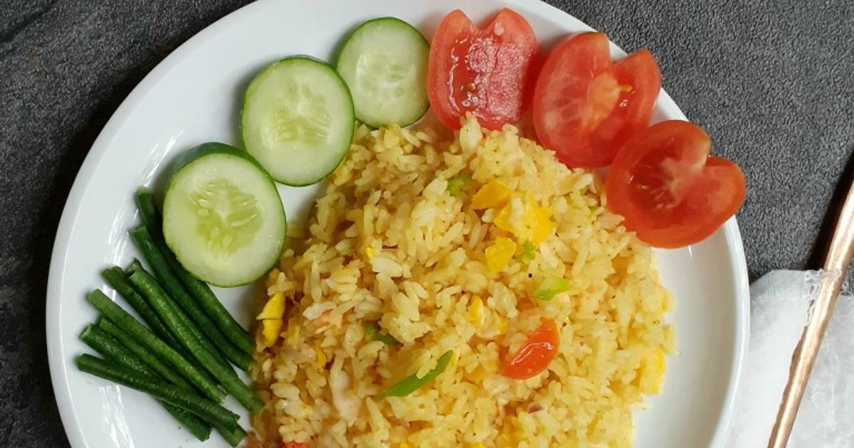 Resep NasGor Kuning Rice Cooker oleh Happy Endahsa (Happy End) - Cookpad