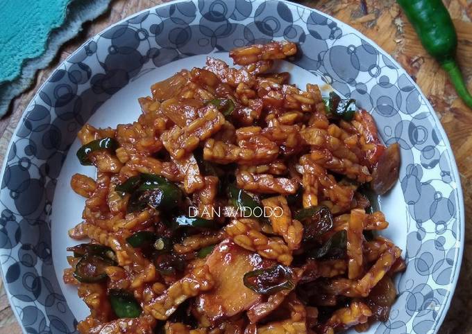 Resep Orek Tempe oleh Dian Widodo - Cookpad