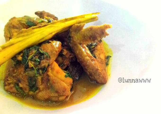 Resep Ayam Kemangi oleh Alunna R Anggraini - Cookpad