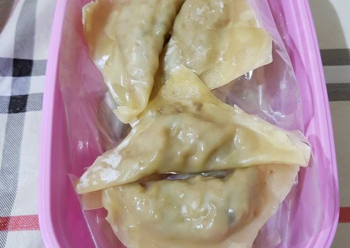 Resep Pangsit kukus (non halal) oleh julita rosalyn - Cookpad