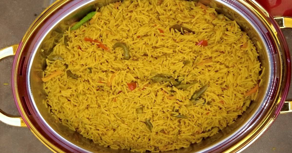 Basmati rice girki daga Zee's Kitchen - Cookpad
