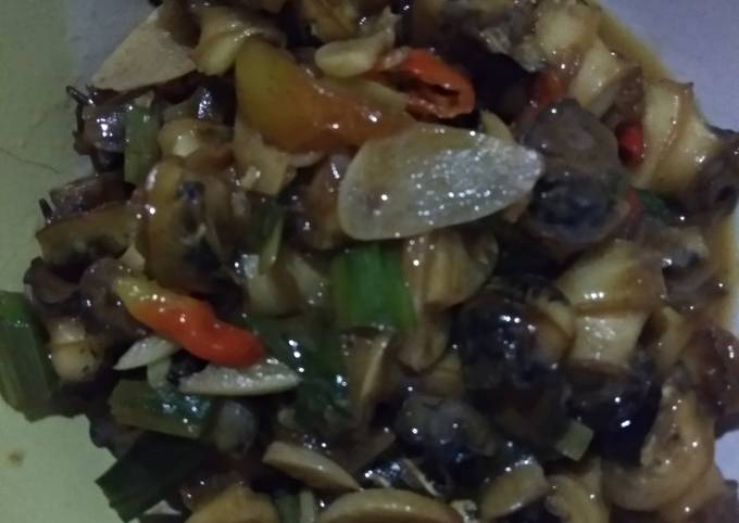 Resep Tumis keyong sawah oleh dwi hany - Cookpad