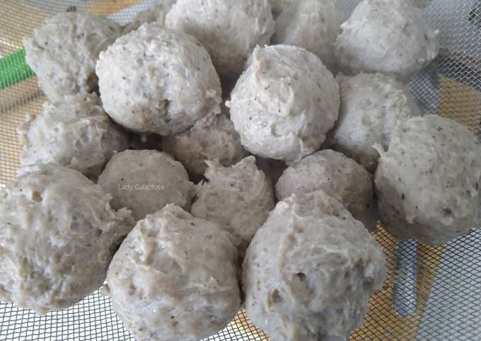 Indonesian meatballs aka bakso Recipe by Lady Galactose - Cookpad