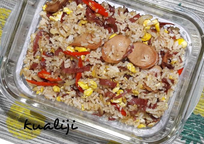 Resep Nasi Goreng Smoked Beef oleh Lentrih Putri - Cookpad