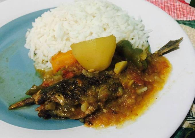 Carapau stew Recipe by Madalena mandlate - Cookpad