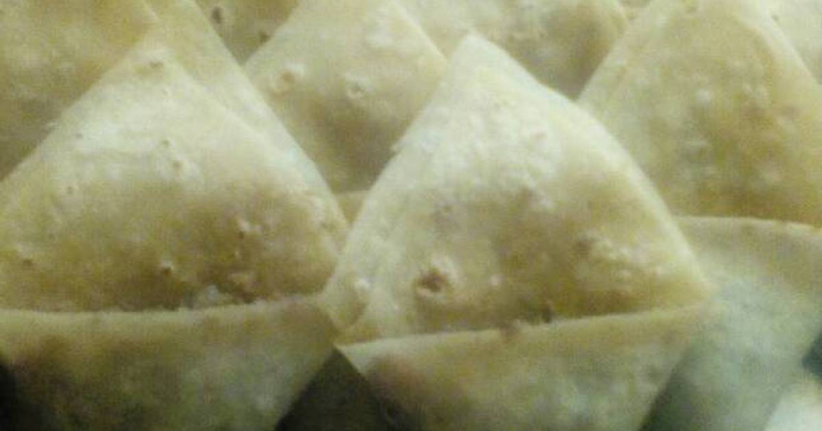 Samosa pocket Recipe by Lawrence olang' - Cookpad