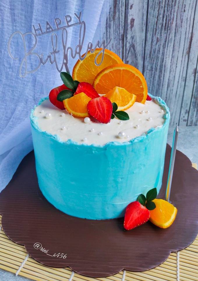 Resep Birthday Cake base vanila cake All in One oleh Rini_S456 - Cookpad