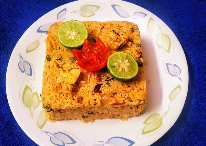 Tomato rice Recipe by Sanchita Das - Cookpad