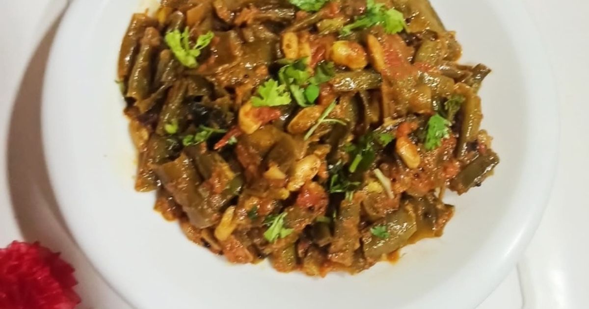 दत्तगुरुची प्रिय घेवडा भाजी (Ghevda Bhaji Recipe In Marathi) रेसिपी ...
