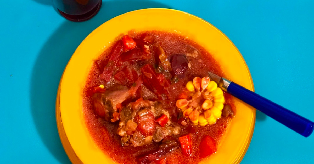 Mi Sopa De Rabo De Res Y Remolacha (Betabel) Receta de César Lorenzano
