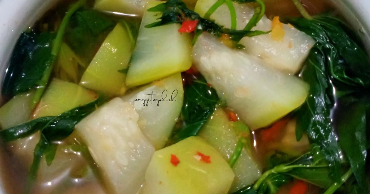 Resep Sayur Asem Labu Putih Daun Ubi Jalar oleh Anggita Galuh - Cookpad
