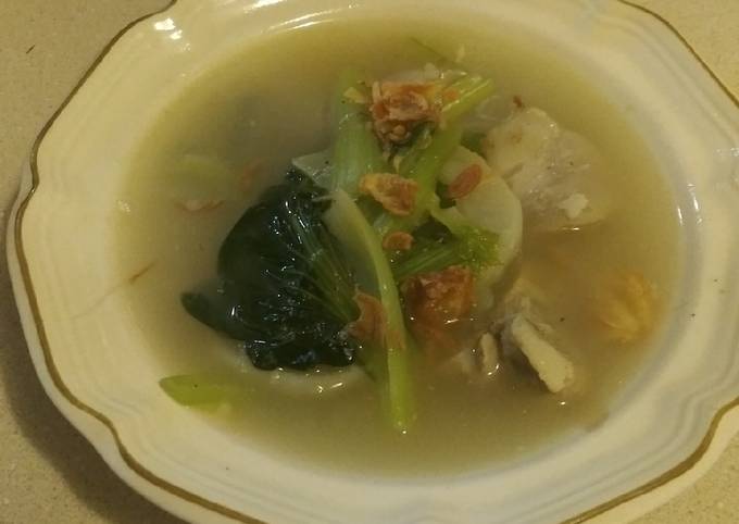 Resep Pork Soup (Sop Babi) oleh Erika Perangin angin - Cookpad