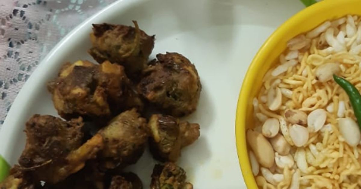 Ruma Basu দ্বারা থোড় পকোড়া (Thor Pakoda Recipe In Bengali) রেসিপি ...