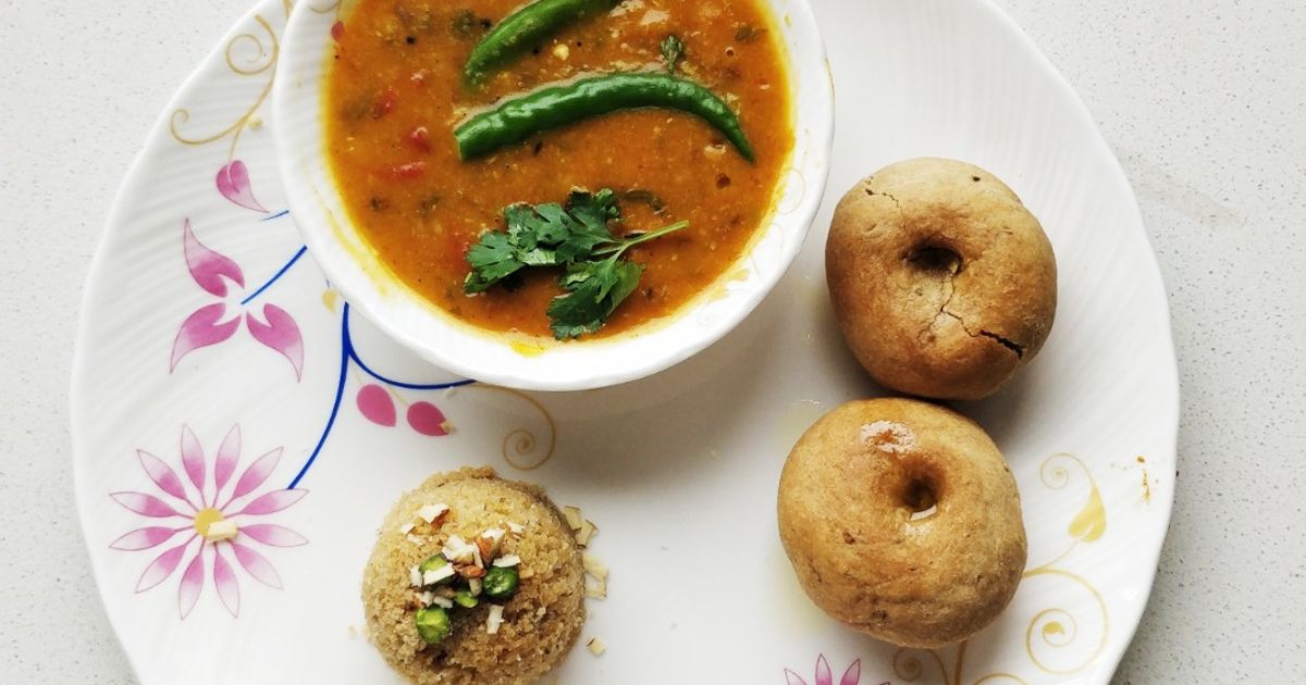 दाल बाटी(Dal Batti Recipe In Marathi) रेसिपी Shilpa Mairal द्वारे - Cookpad