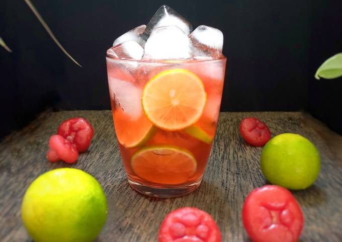 Resep Es Sari Jambu Air (Jambu Kancing) oleh Binti Sae - Cookpad