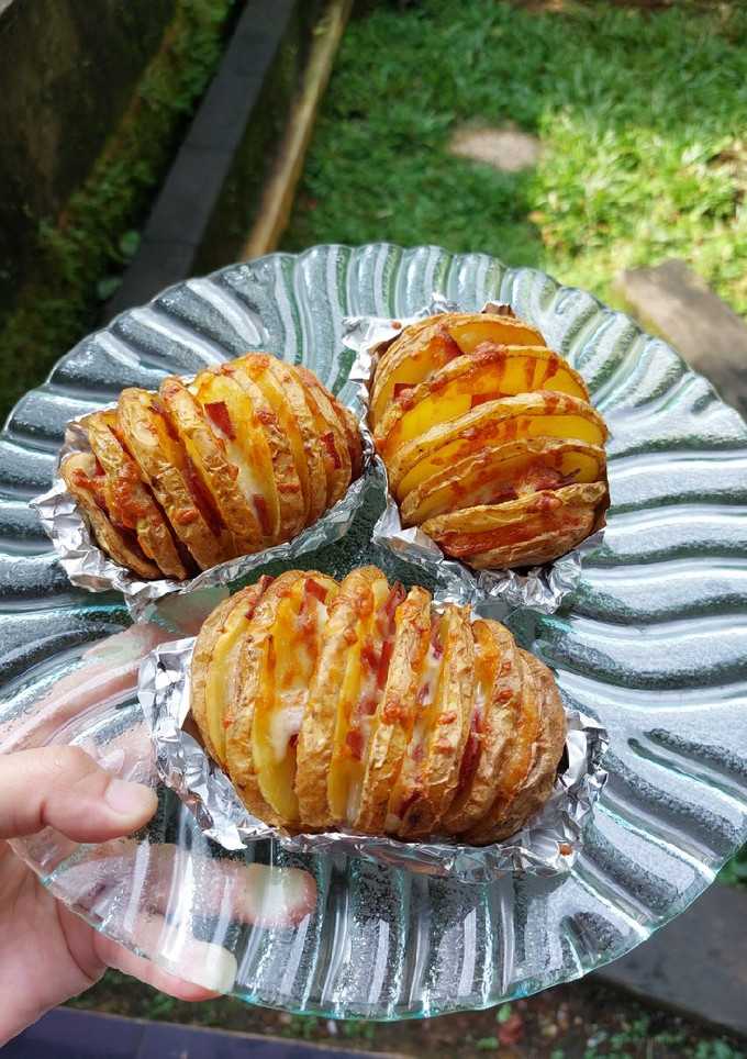 Resep Kentang Panggang Dengan Smoked Beef Dan Keju oleh Our Plates ...