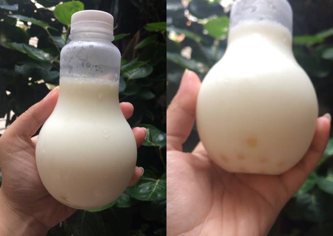 Resep Silky puding boba (botol bohlam) oleh Meita indah - Cookpad