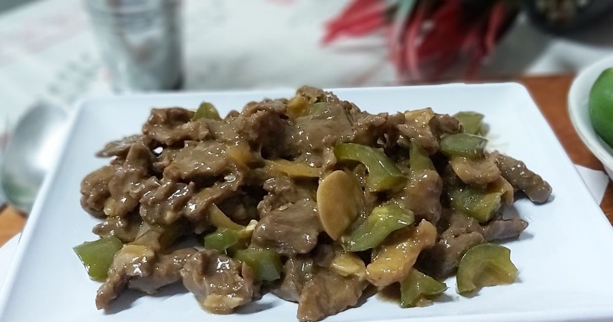 Resep Cah Daging Paprika Dengan Saus Tiram oleh Bunda Atsaby - Cookpad