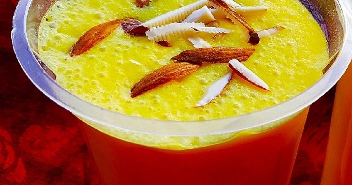 Custard Milk Shake Recipe by Amaira - Cookpad