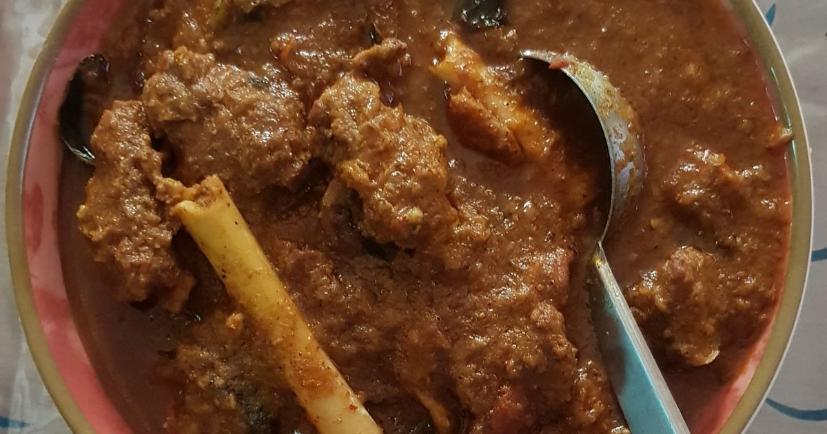 Mutton Varutha Curry Recipe by Jhansi