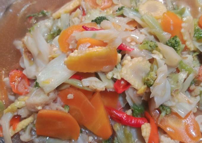 Resep Capcay saos tiram teriyaki oleh Mamah_syavia - Cookpad