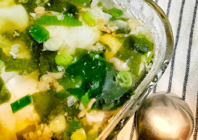Resep Sup Miso Telur oleh gayatrifitria - Cookpad
