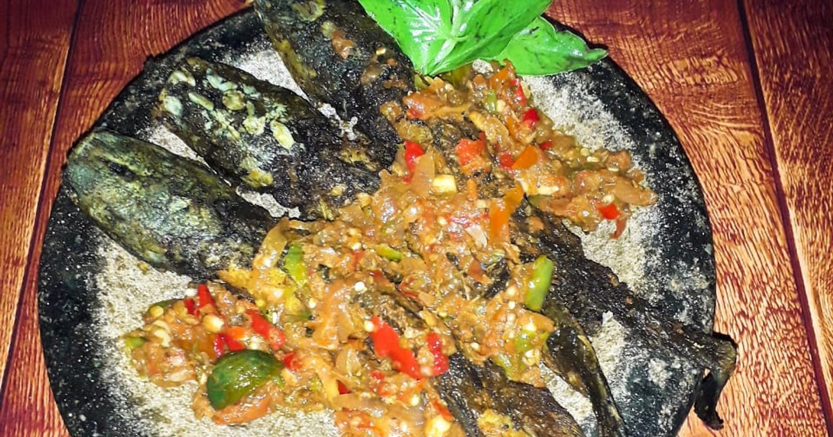 Resep Pecak Lele Khas Betawi oleh nidarudi - Cookpad