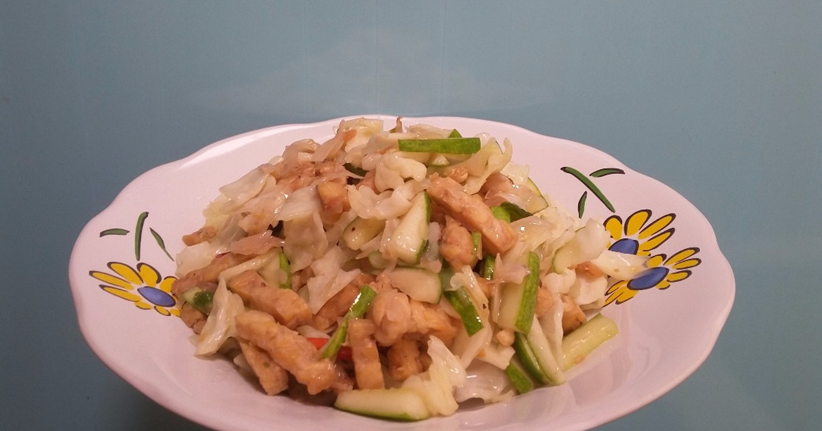 Resep Tumis Timun Tempe Dan Kubis (Masakan Anak Kos) oleh Diah Novi ...