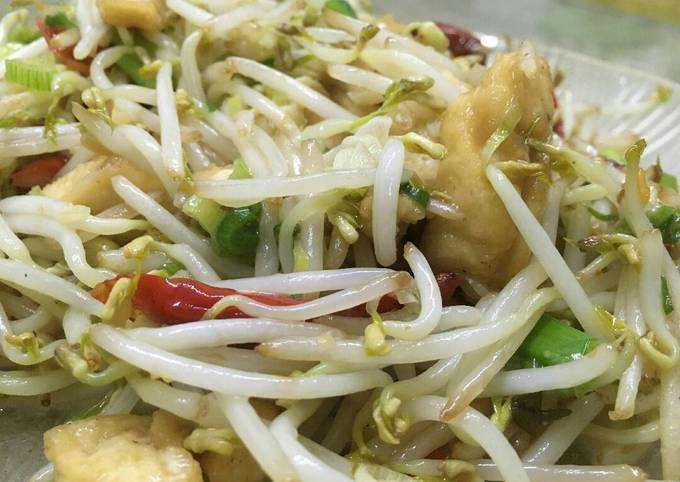 Resep Cah toge tahu ala mami oleh ekitchen - Cookpad