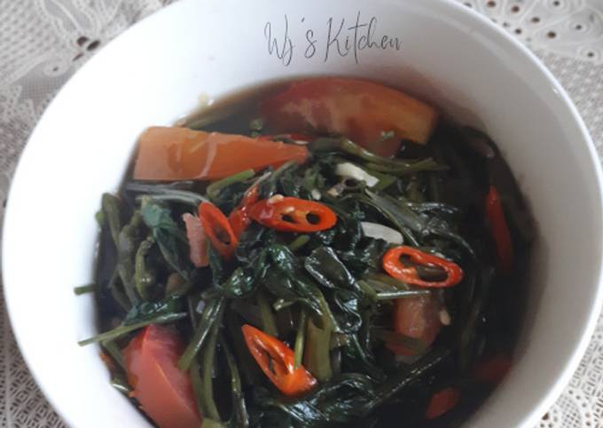 Resep Tumis Kangkung Saos Tiram 32 Oleh Wjs Kitchen Cookpad