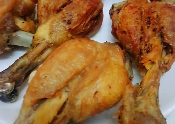 Cách Làm Món Đùi gà chiên tỏi của May Trần - Cookpad