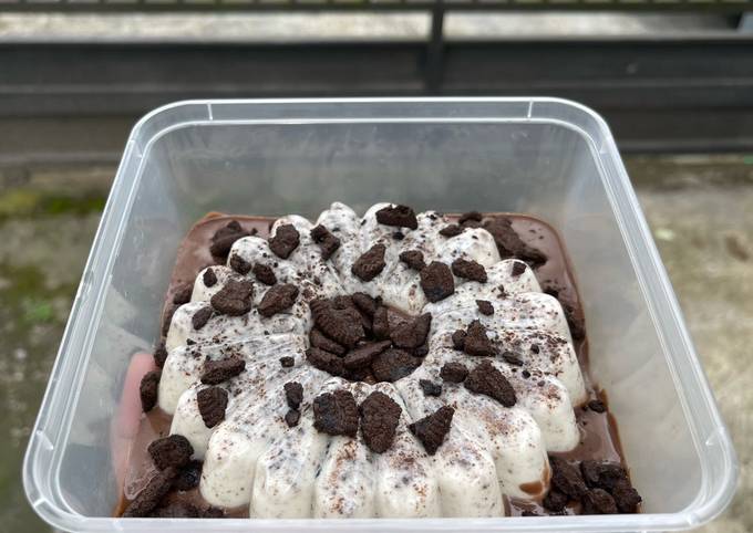 Resep Puding Oreo Fla Coklat oleh Cinthia Septa - Cookpad