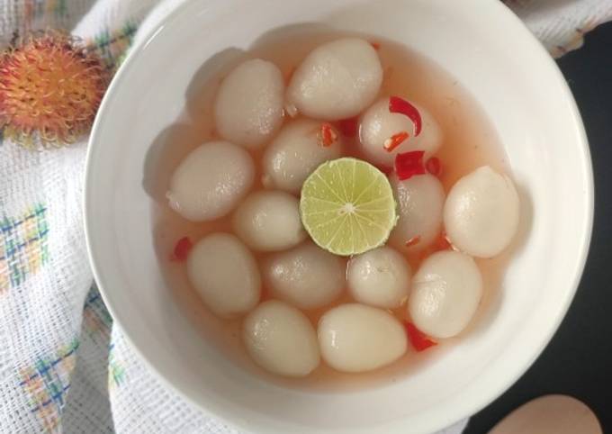 Resep Asinan Rambutan oleh Ratih Kusuma - Cookpad